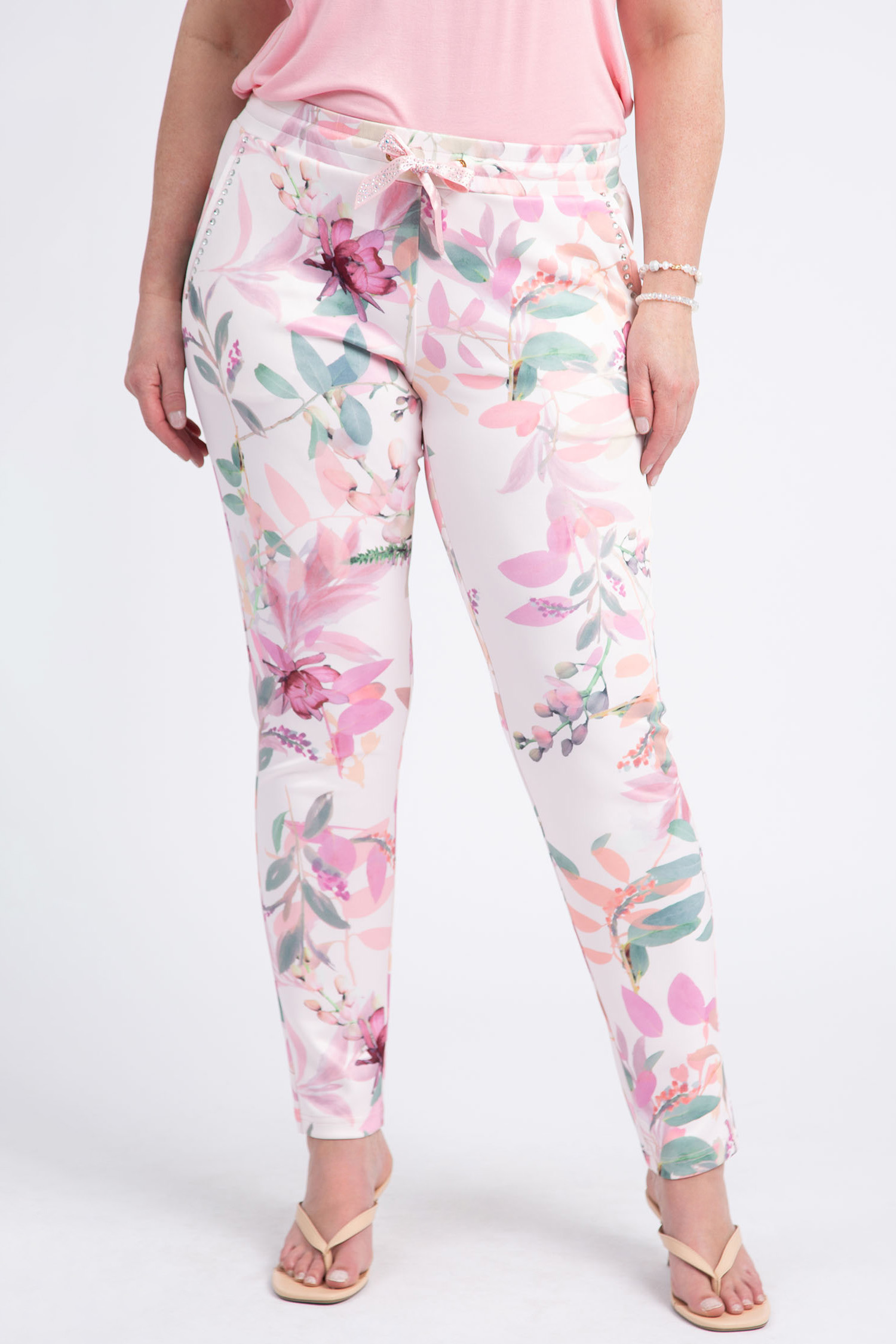 Floral Pull-On Pant | Marbella | Suzanne's