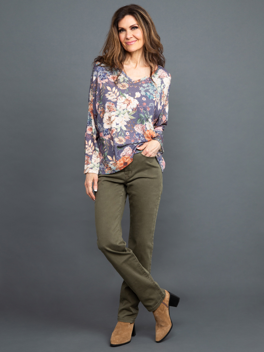 Floral V-Neck Knit Top | M Made In Italy | Suzanne's